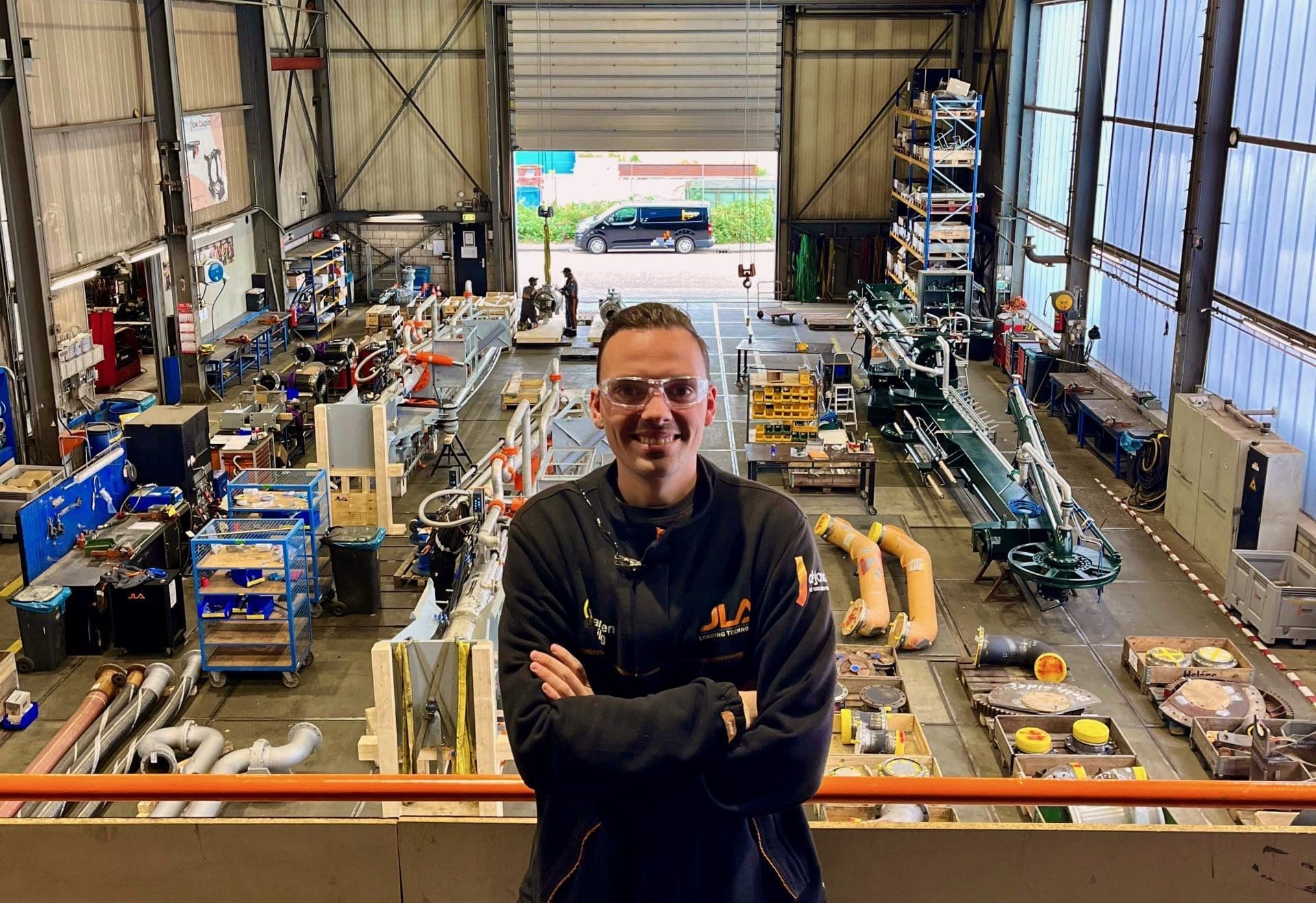 Curious About a Day at J de Jonge? Meet Koen, our Workshop Manager! - J de Jonge