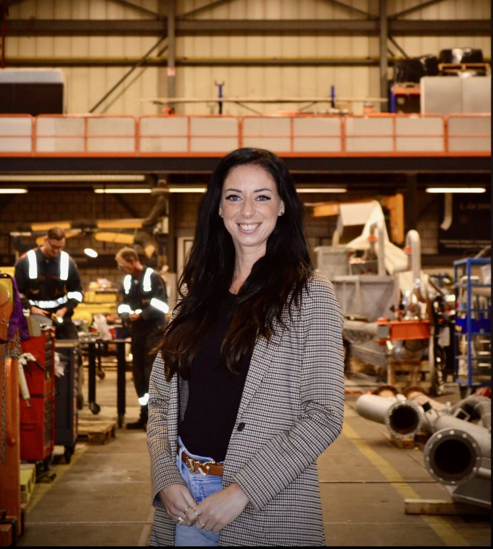 What’s it Like to be Part of the J de Jonge | JLS Family? Daniëlle ...